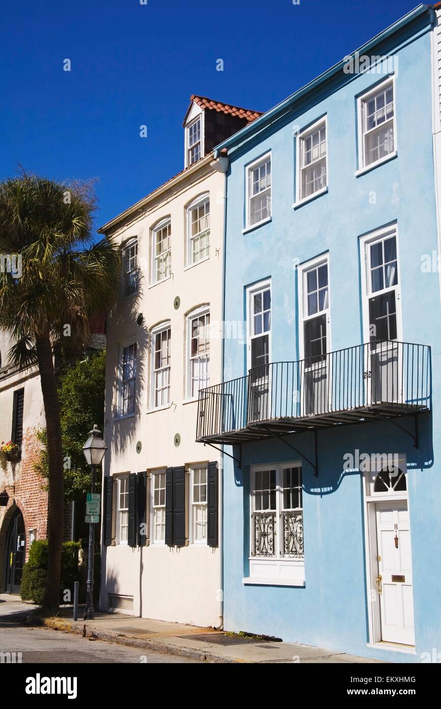 Row house queens hi-res stock photography and images - Alamy