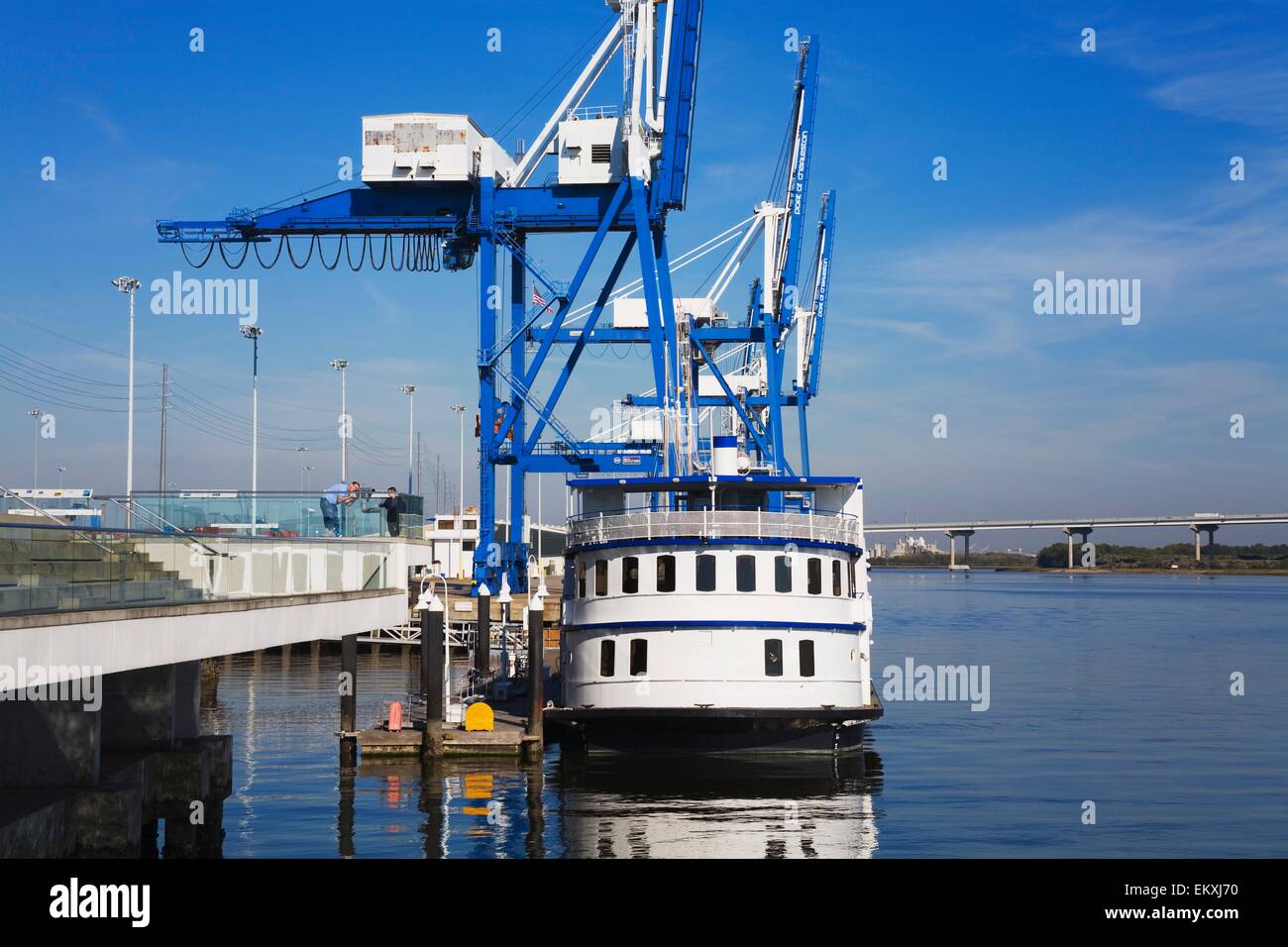 Harbors south carolina hi-res stock photography and images - Alamy