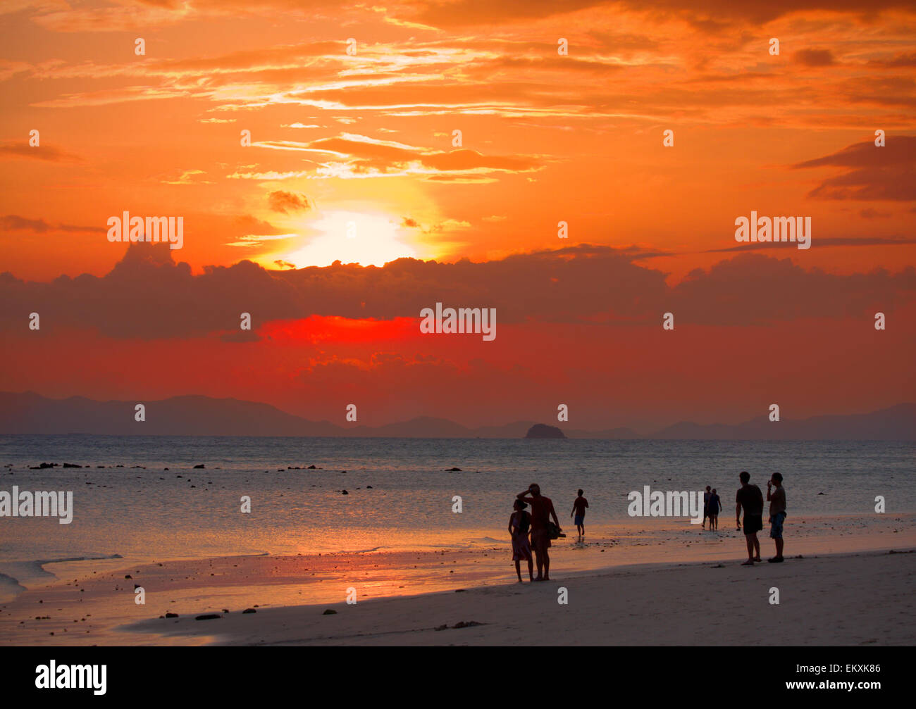 Woman look view sunset hi-res stock photography and images - Alamy