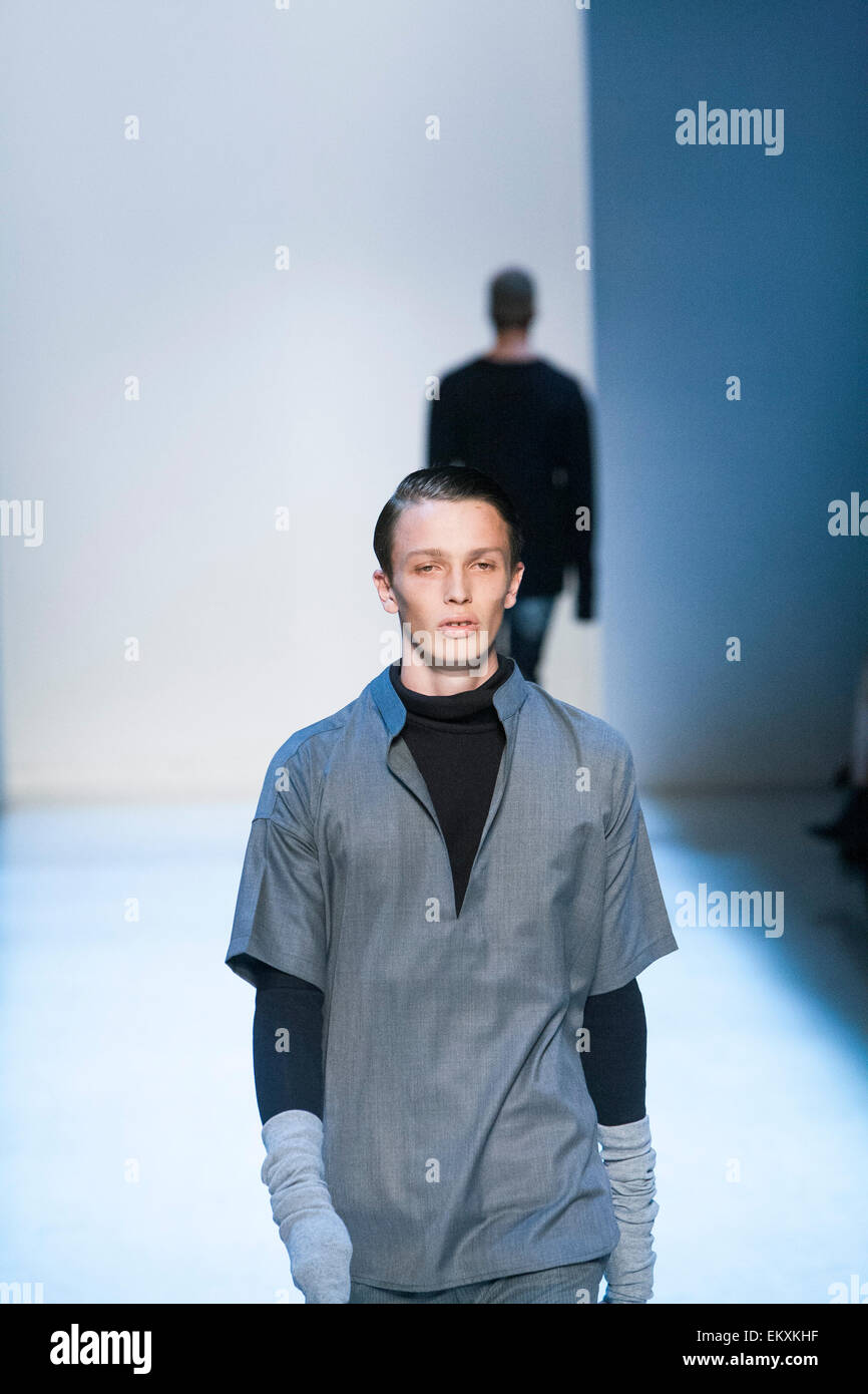 Sydney, Australia. 14th April, 2015. Models on the catwalk for fashion ...