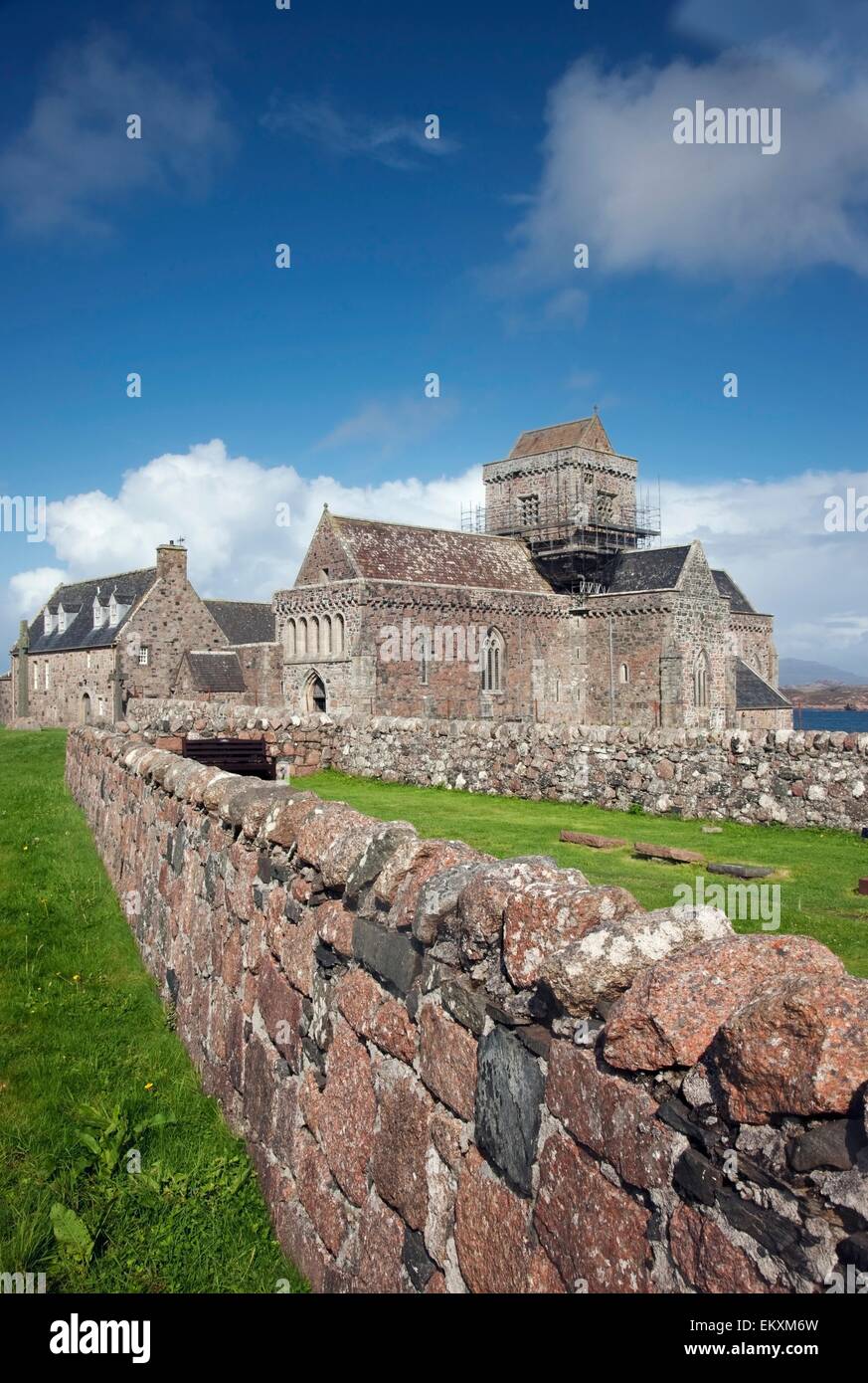 Iona Abbey; Island Of Iona, Scotland Stock Photo - Alamy