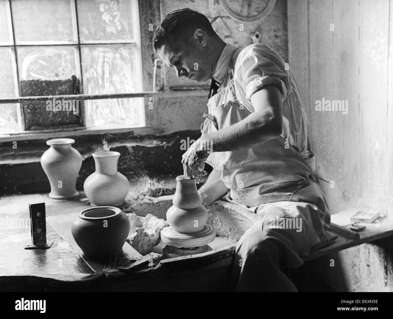 Minton china works hi-res stock photography and images - Alamy