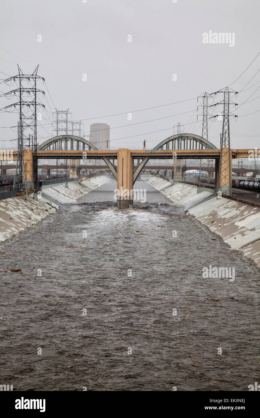 The 6th Street Bridge over the LA River as it rises dramatically during ...