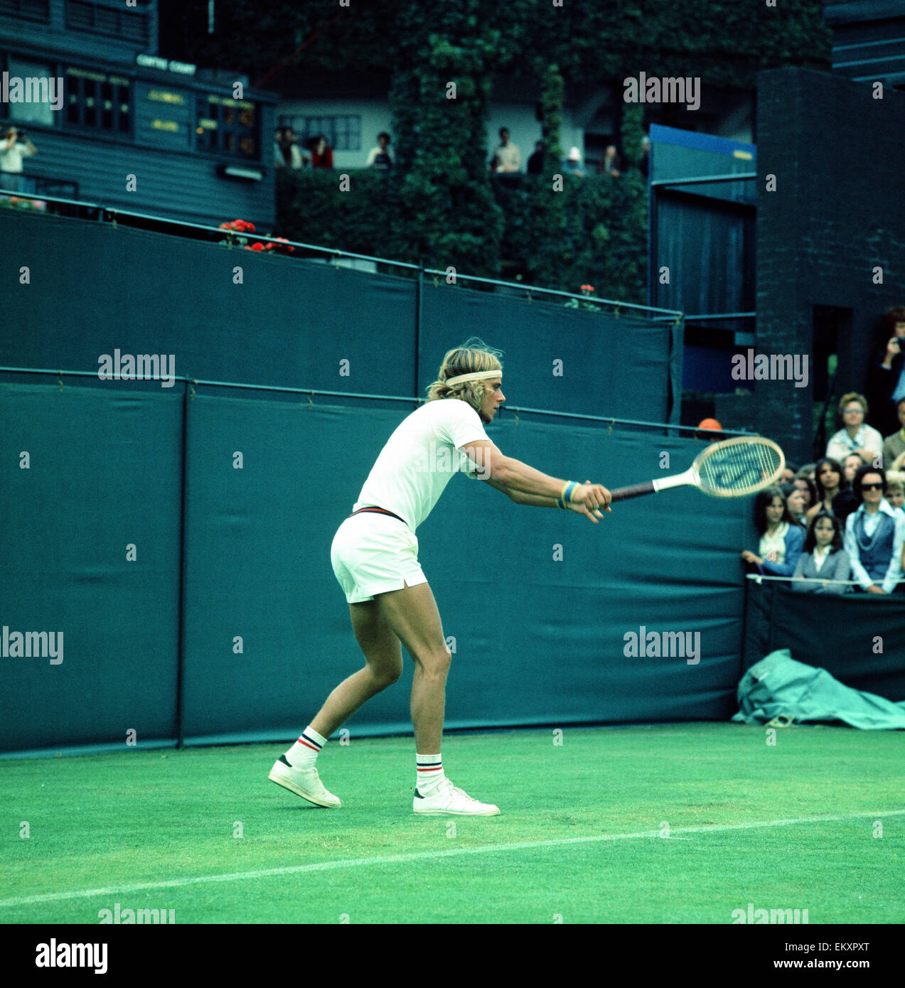 Bjorn borg wimbledon history hi-res stock photography and images - Alamy