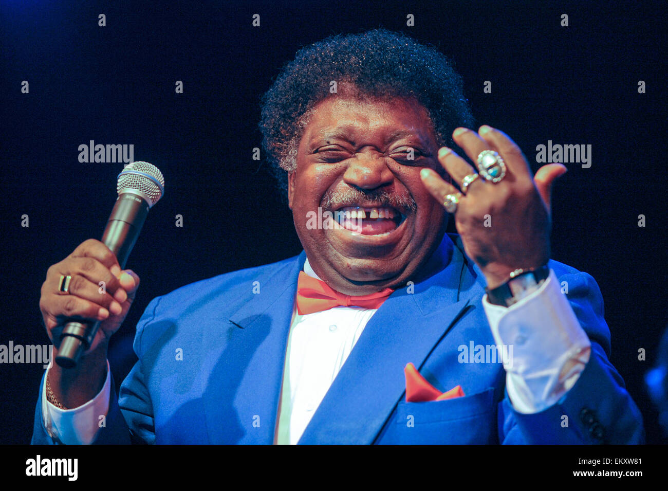 FILE - A file picture dated 18 July 2008 shows the US American singer ...