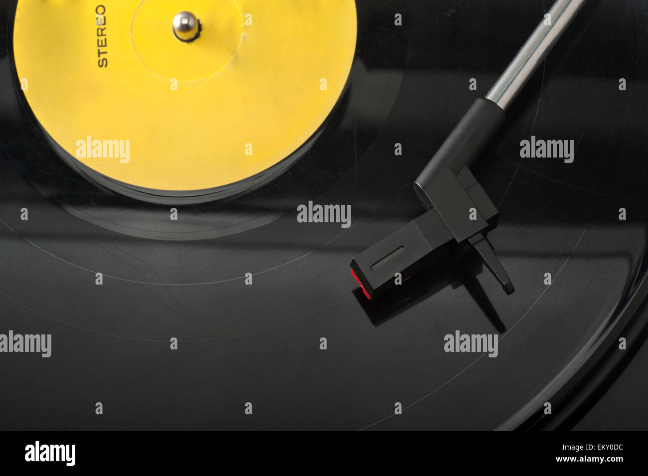 Record on turntable hi-res stock photography and images - Alamy