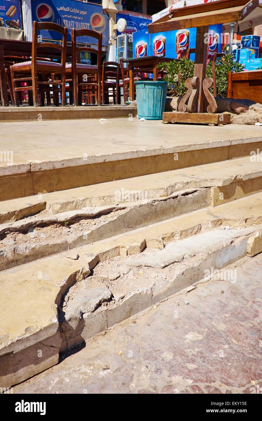 Broken steps hi-res stock photography and images - Alamy