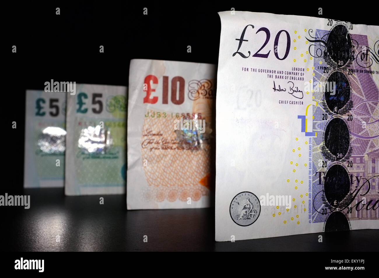 Money watermark hi-res stock photography and images - Alamy