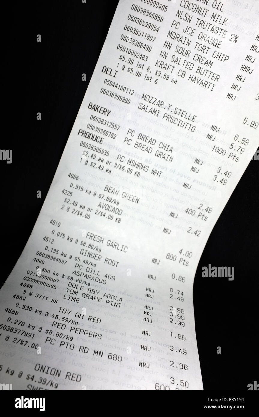 Groceries receipt hi-res stock photography and images - Alamy