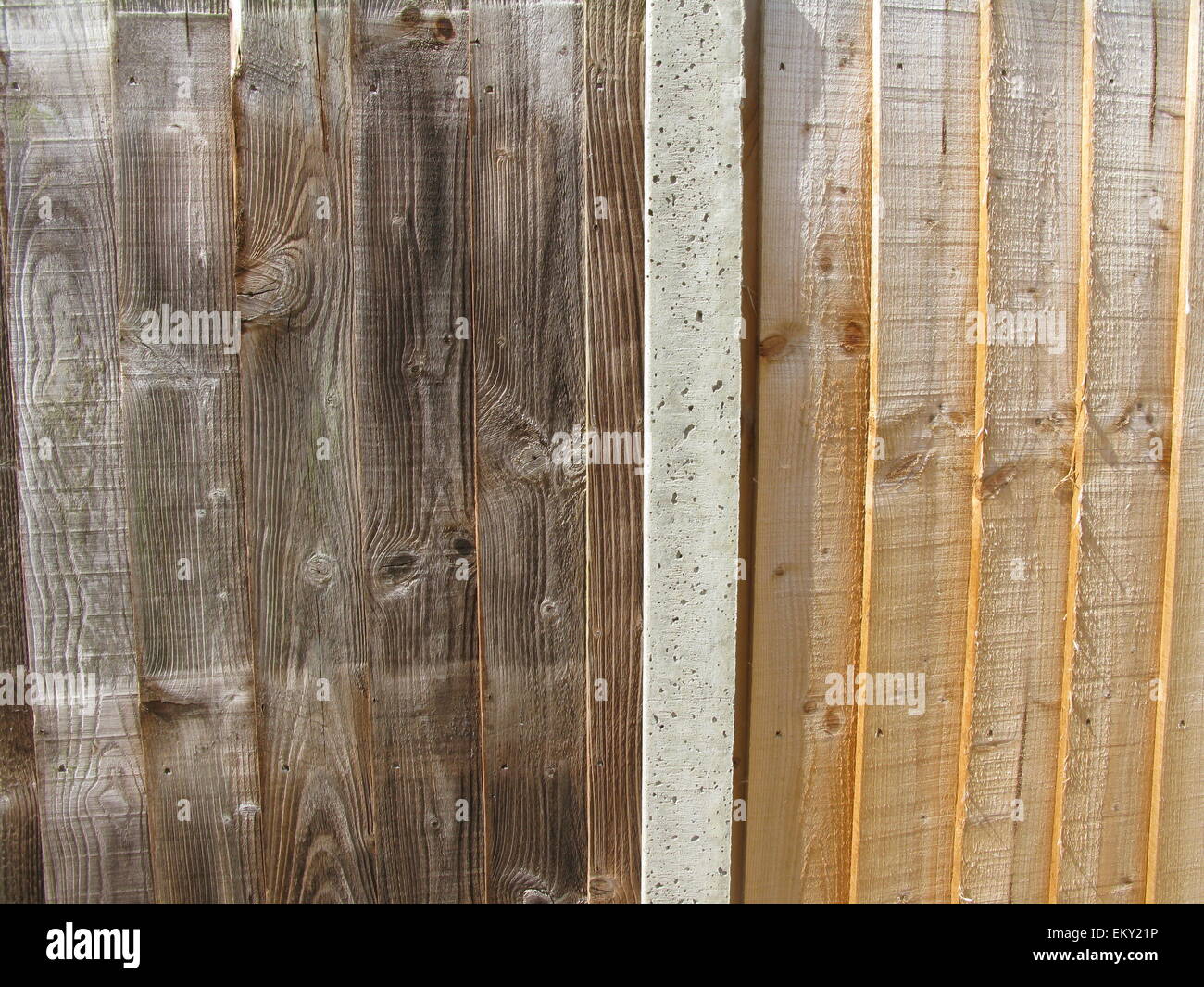 Concrete fence panel hi-res stock photography and images - Alamy