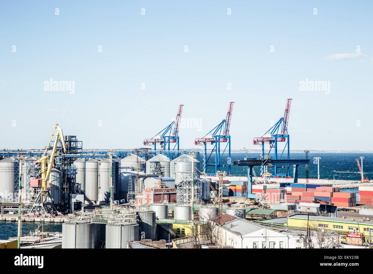 Delivery port hi-res stock photography and images - Alamy