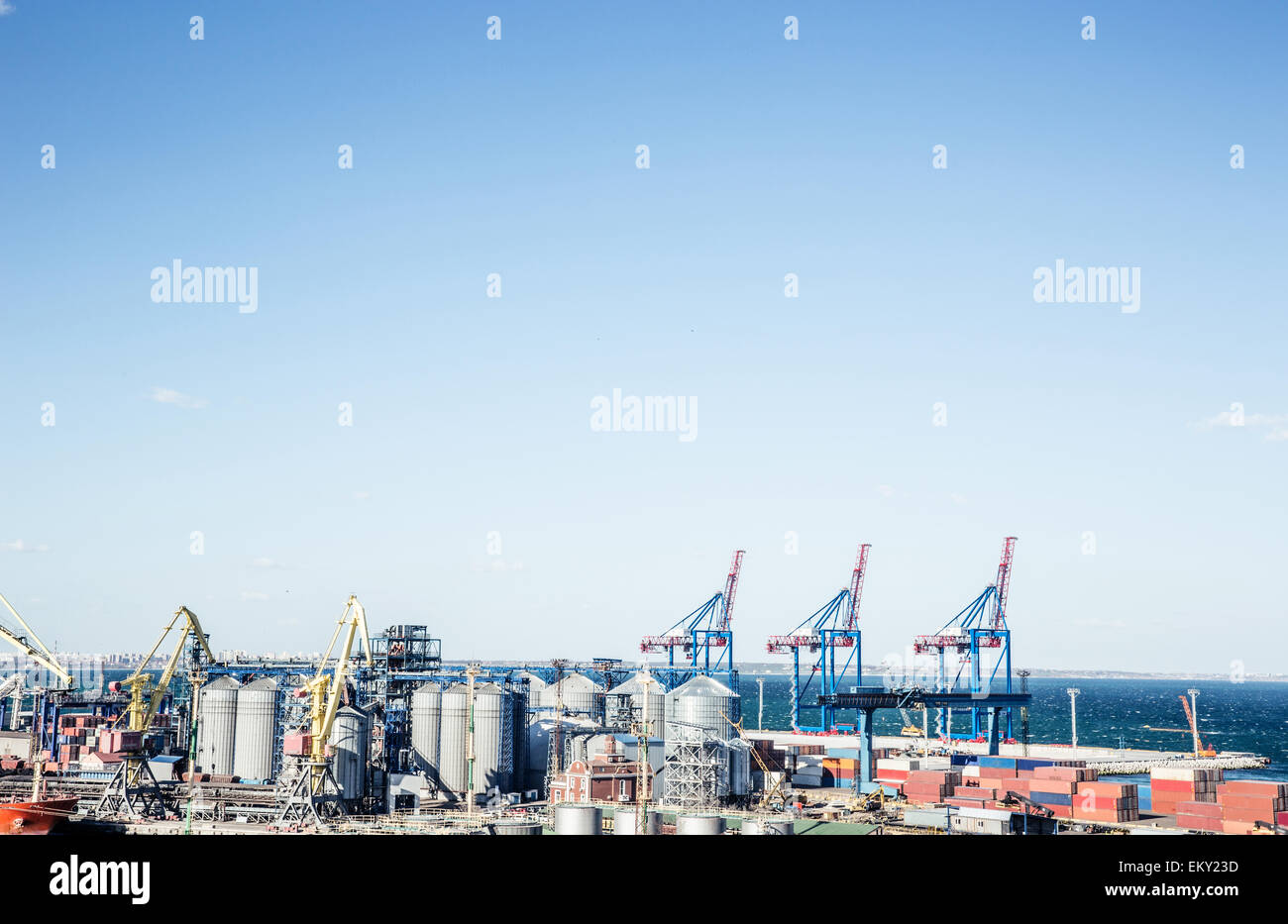 Closeup image of a industrial port Stock Photo - Alamy