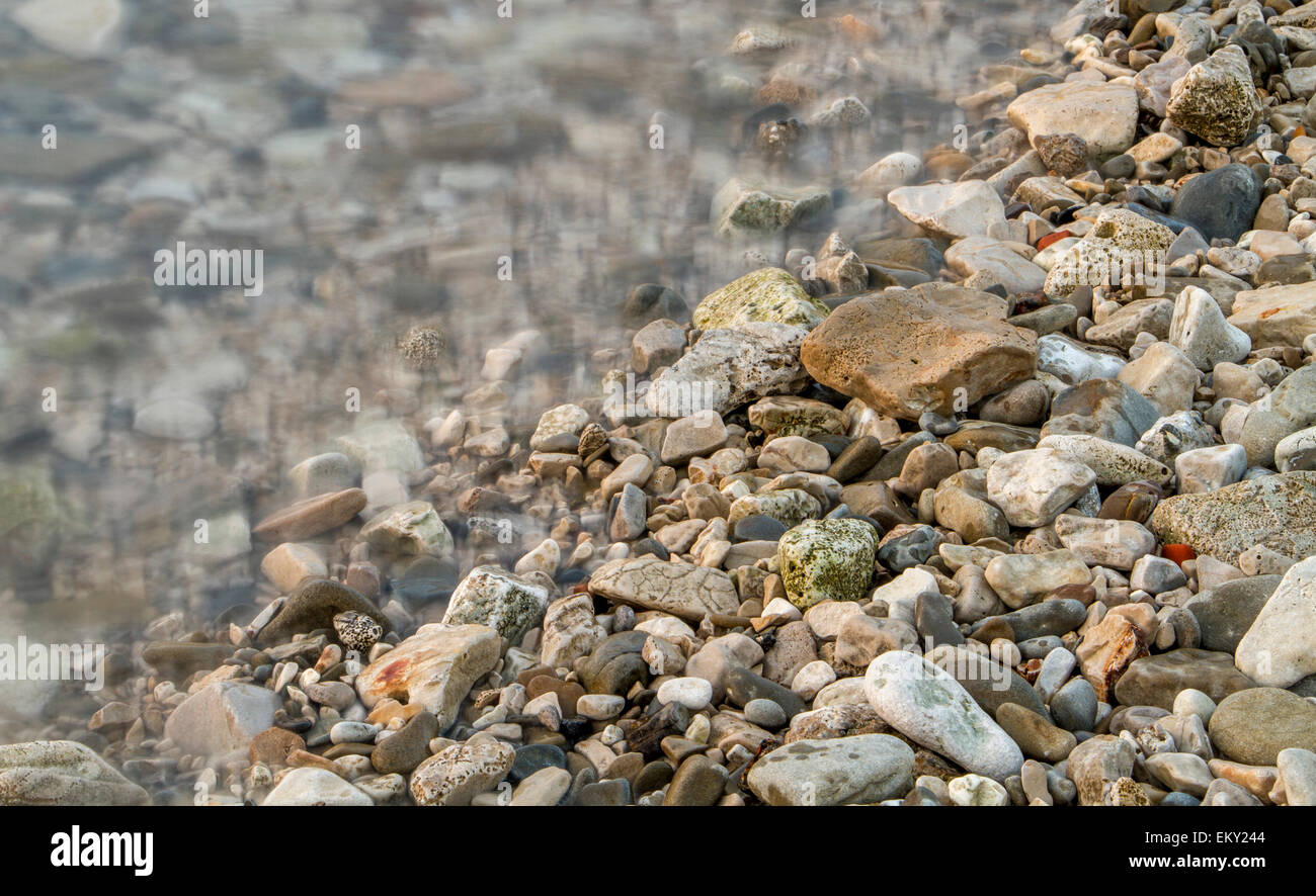 Stones line hi-res stock photography and images - Alamy