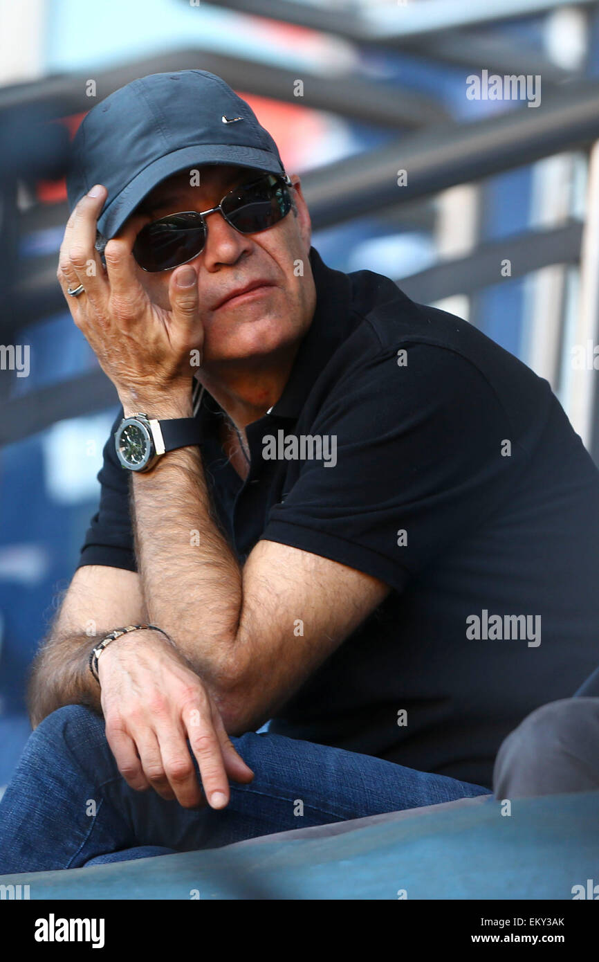 Paris, France. 14th Apr, 2015. Barcelona football team practise before ...
