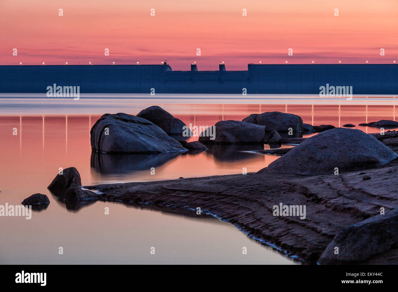 Millerton Lake and Friant Dam, is a reservoir that stores water for ...