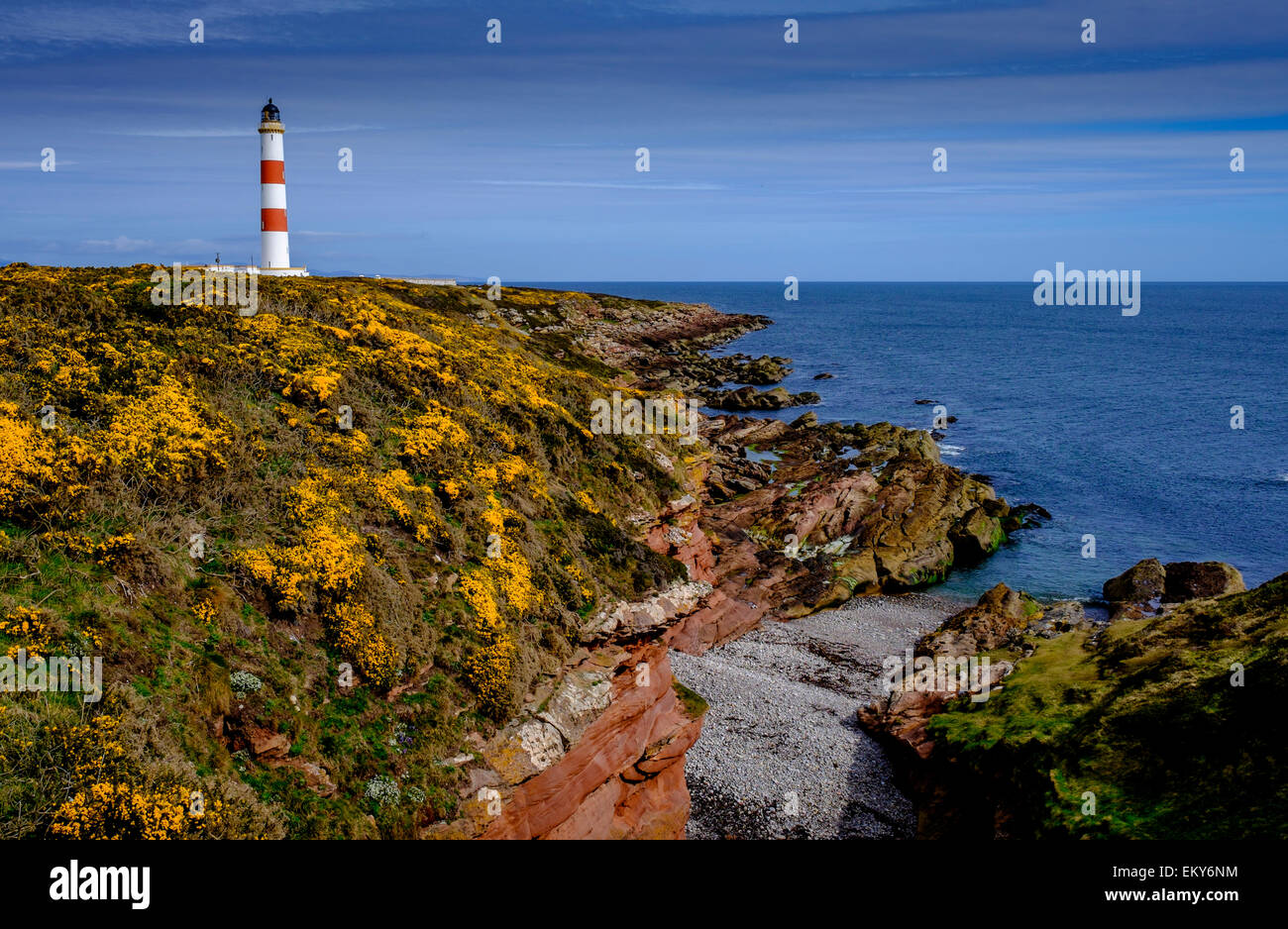 Tarbat Ness Lighthouse, looking out over the Moray Firth, Scotland ...