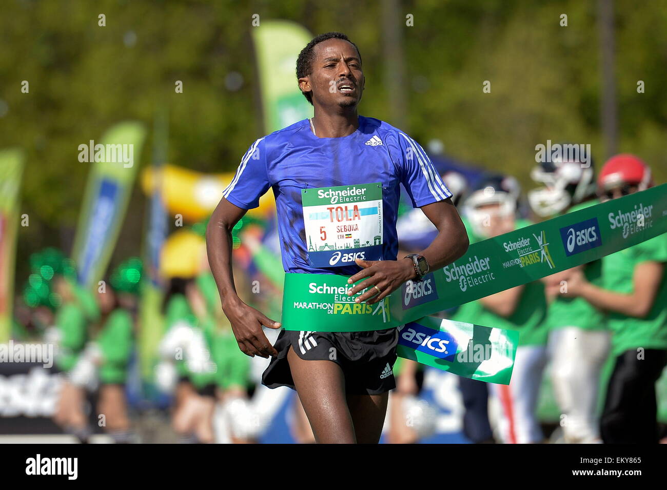 Seboka Tola - 12.04.2015 - Marathon de Paris 2015.Photo : Andre ...