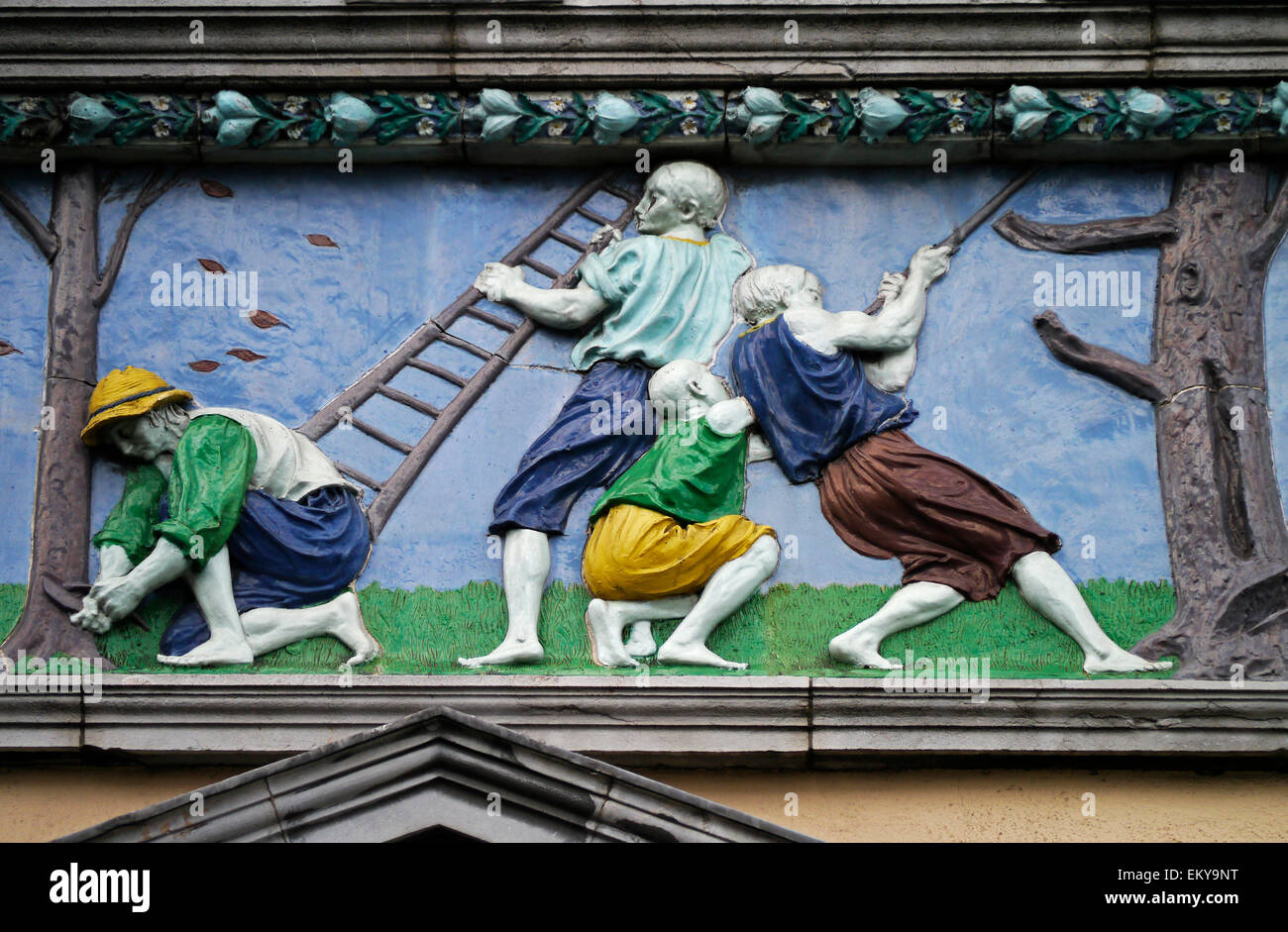 Historical murals hi-res stock photography and images - Alamy