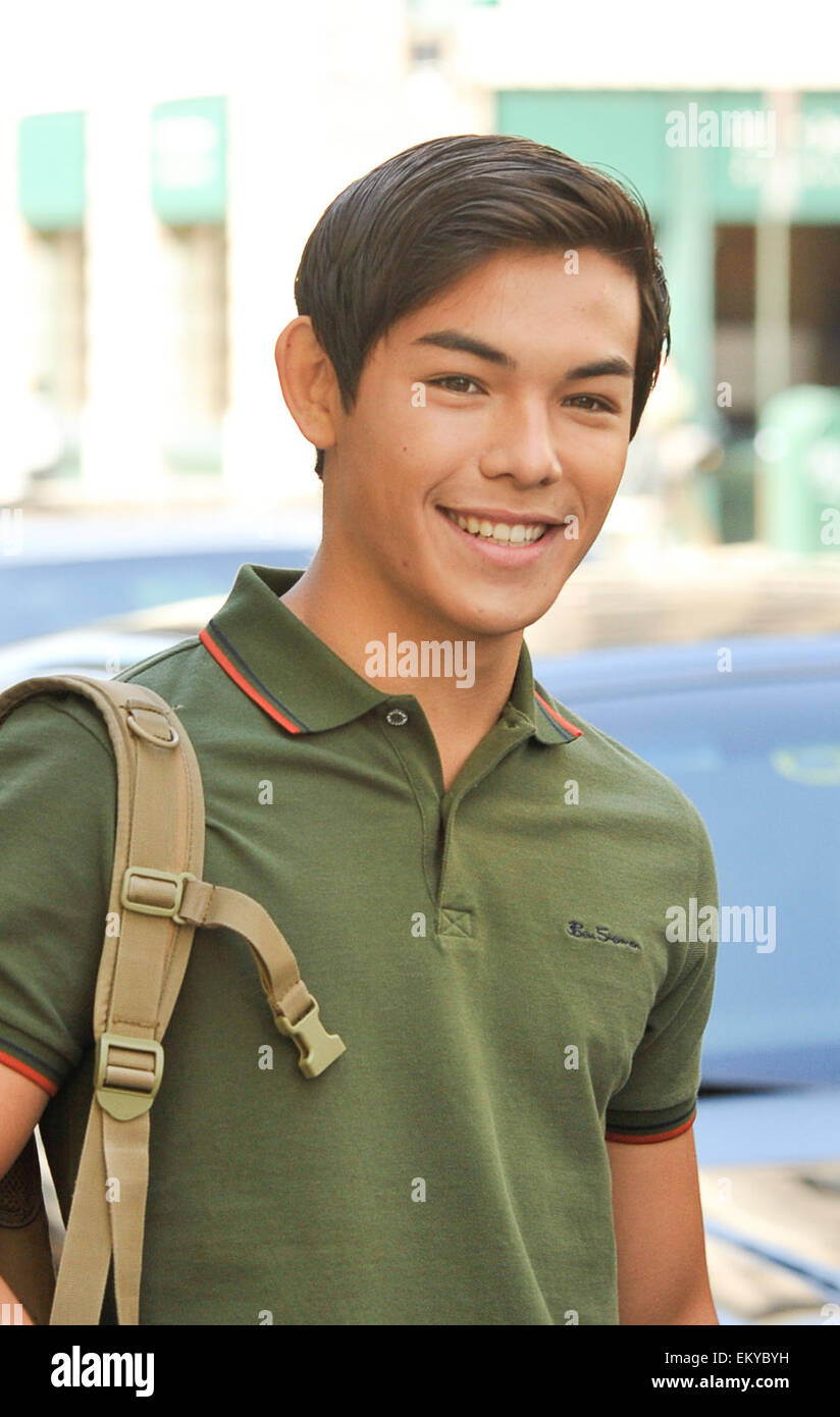 'Supah Ninjas' star Ryan Potter spotted leaving his New York hotel ...