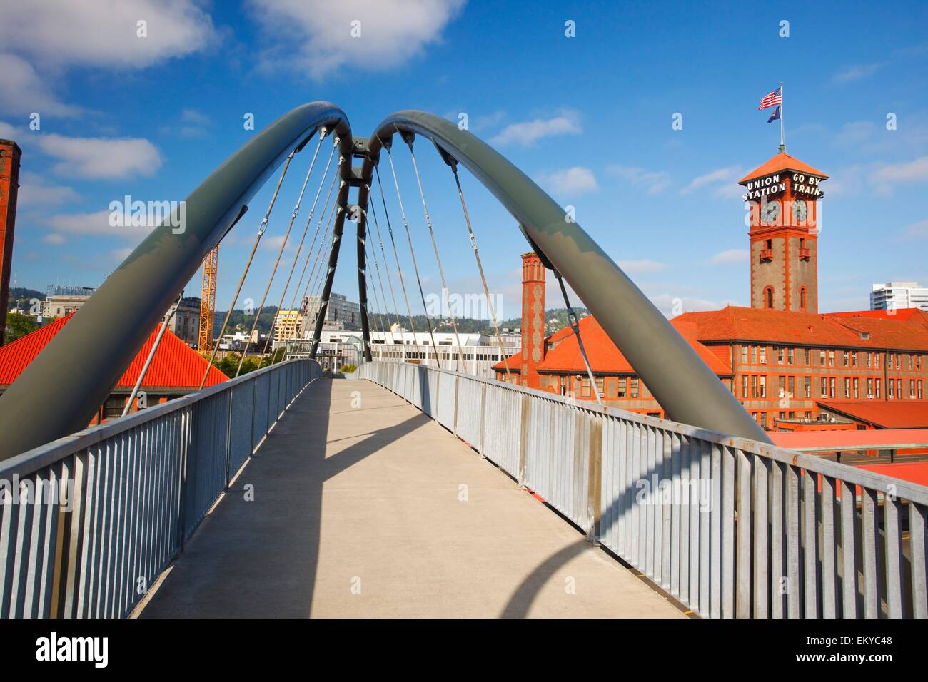 Portland Oregon Arch Arches High Resolution Stock Photography and ...