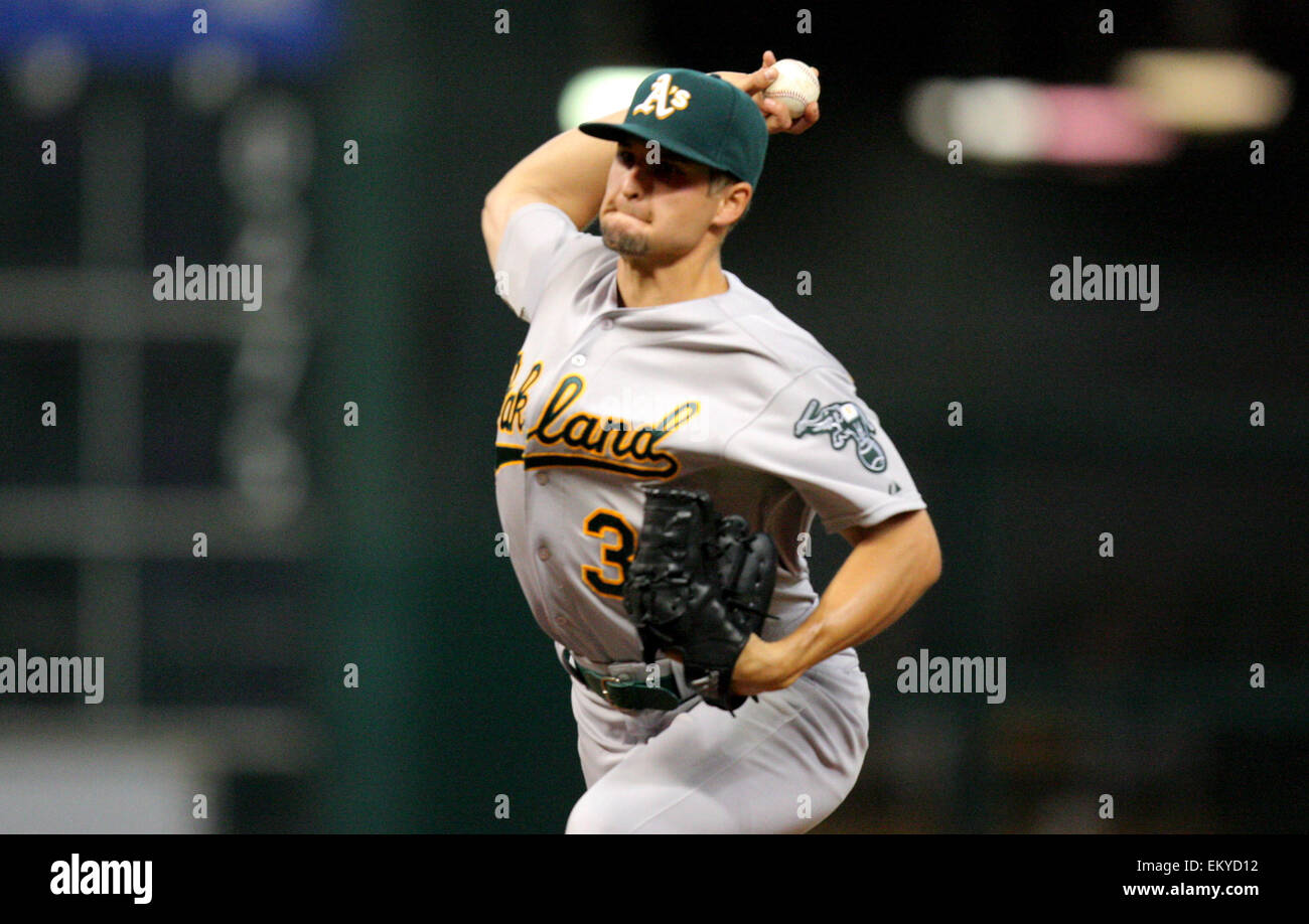 Houston, Texas, USA. 14th Apr, 2015. Oakland Athletics pitcher Kendall ...
