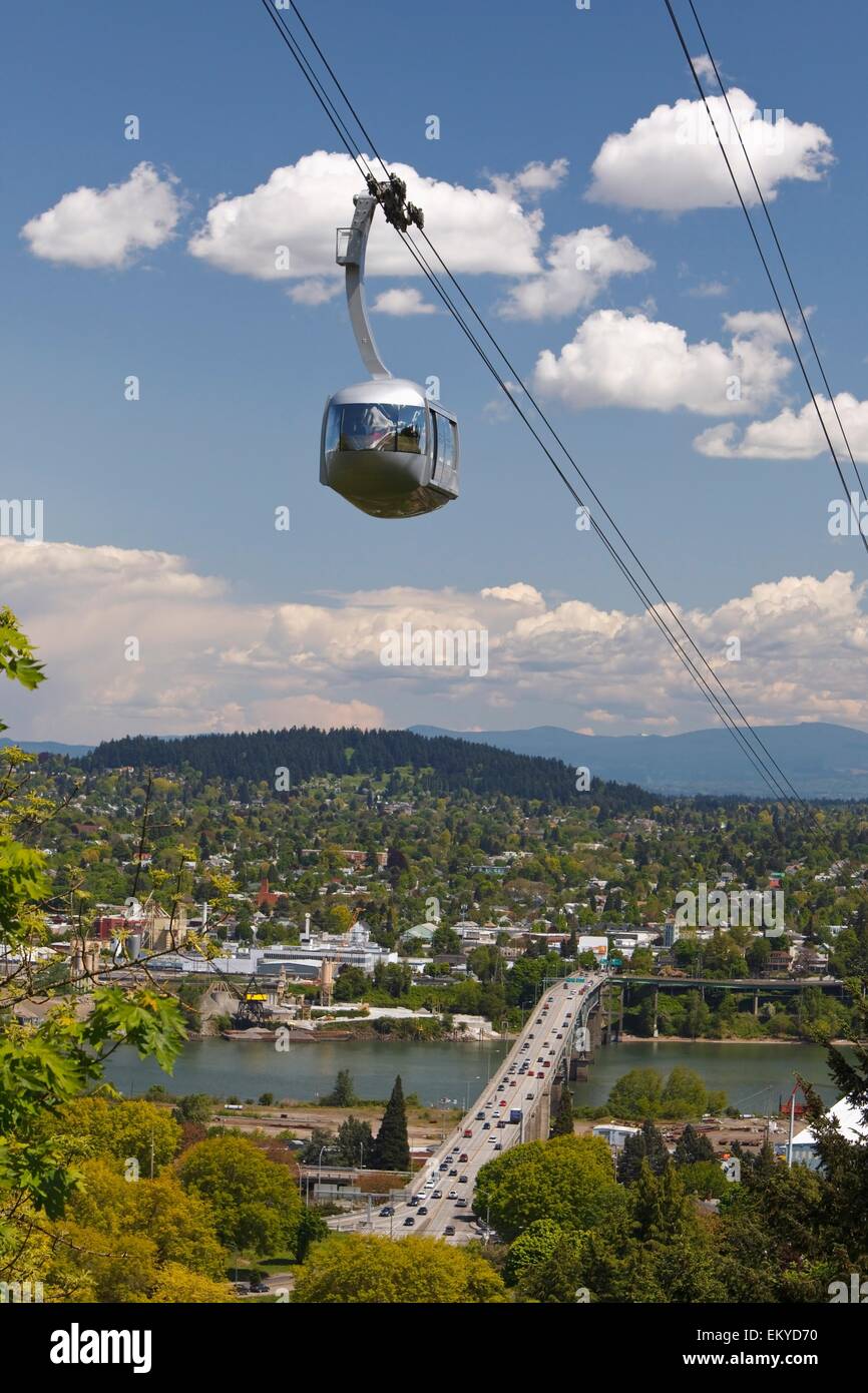 Portland Aerial (Ohsu) Tram; Portland, Oregon, Usa Stock Photo - Alamy
