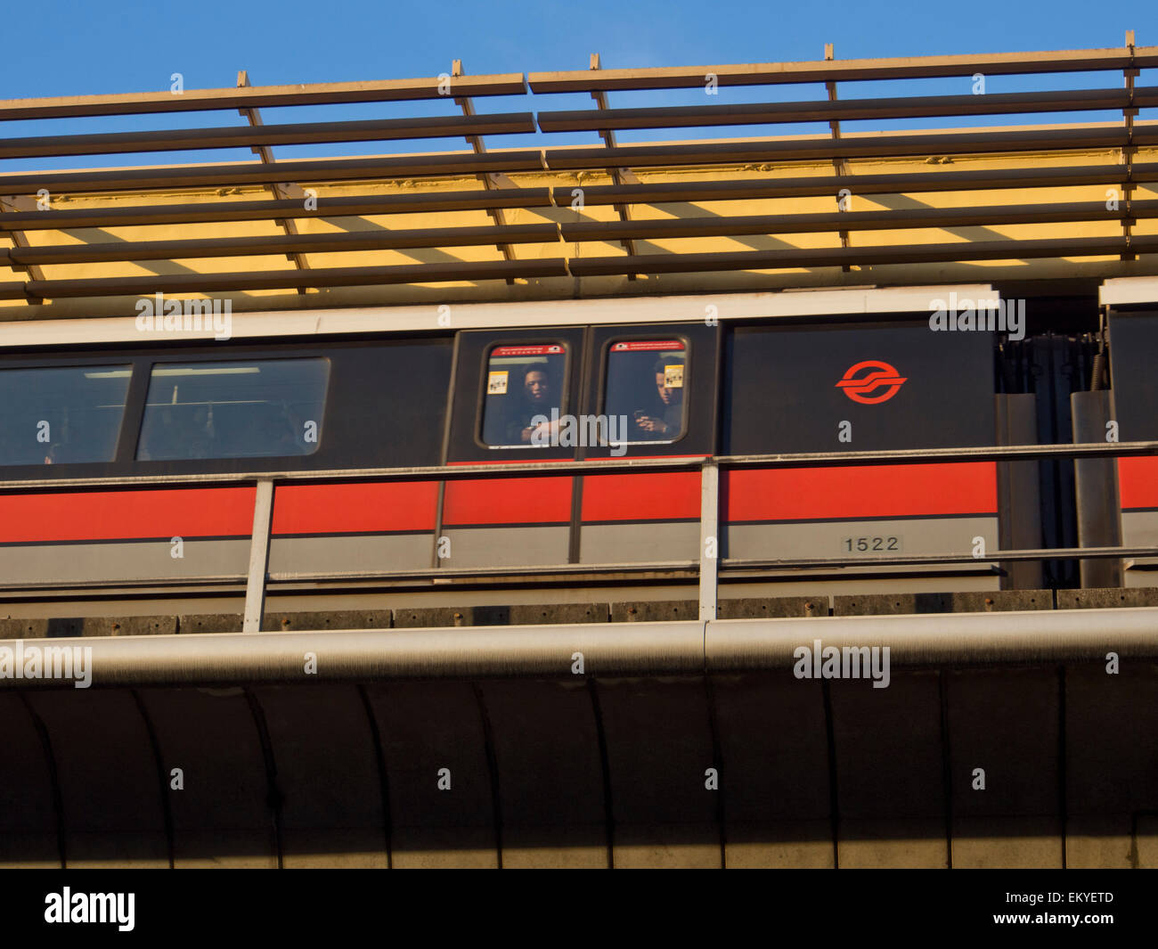 Singapore mrt system hi-res stock photography and images - Alamy