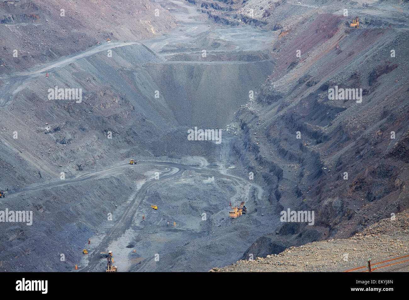 Opencast mining pit hi-res stock photography and images - Alamy