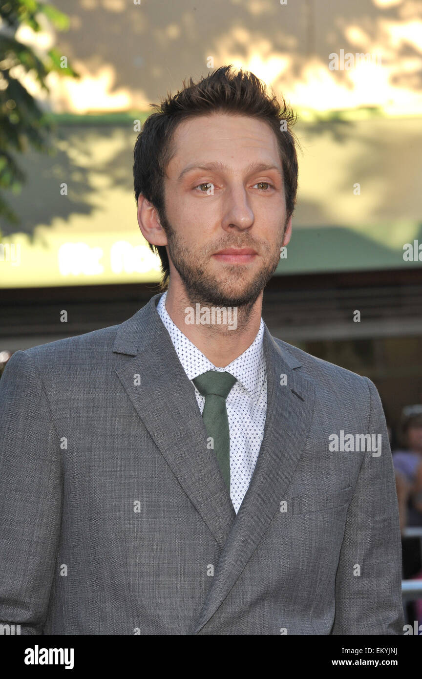 Portrait actor beard grey jacket tie hi-res stock photography and images - Alamy