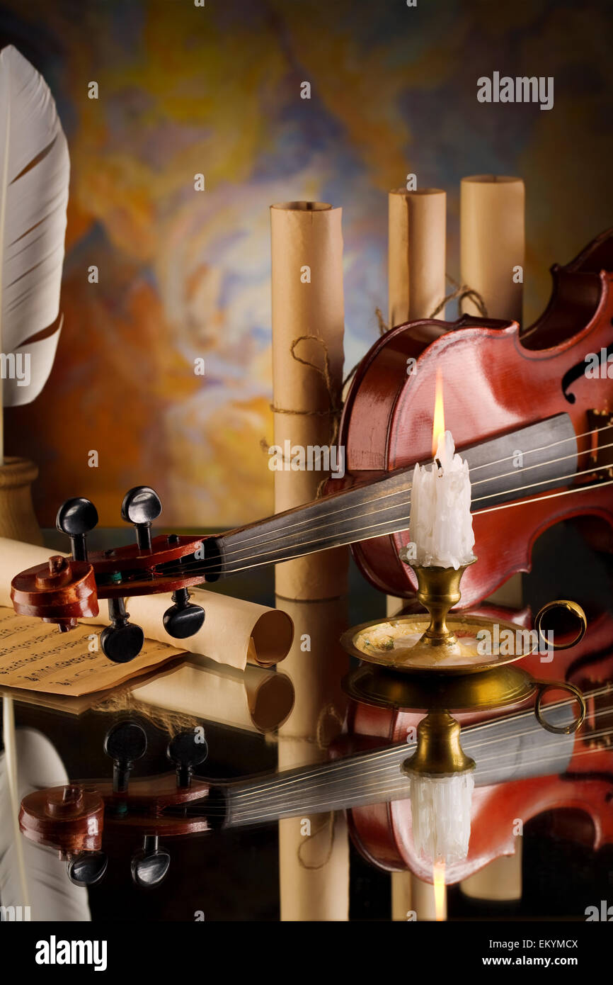 Retro items hi-res stock photography and images - Alamy