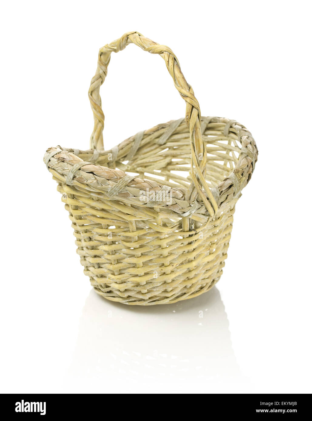 Closed basket hi-res stock photography and images - Alamy