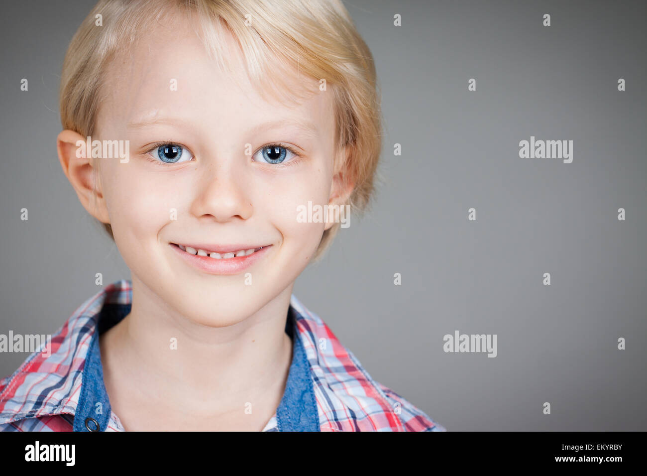 Portrait of cute happy boy Stock Photo - Alamy