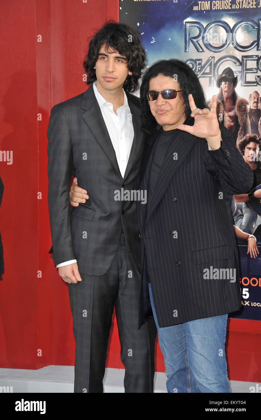 Gene simmons and nick simmons hi-res stock photography and images - Alamy