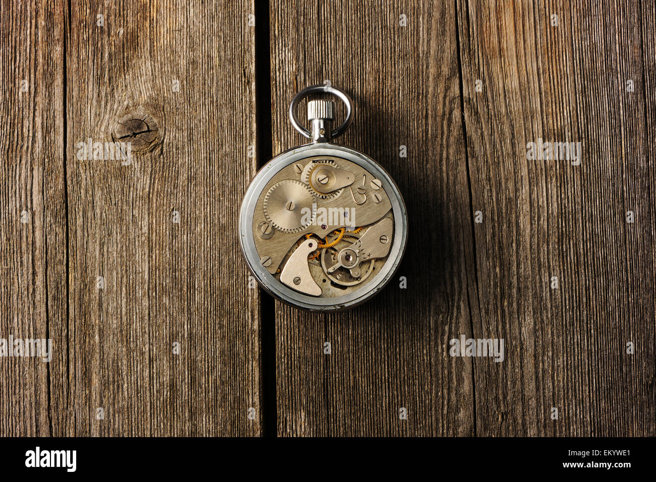 Clockwork mechanism hi-res stock photography and images - Alamy