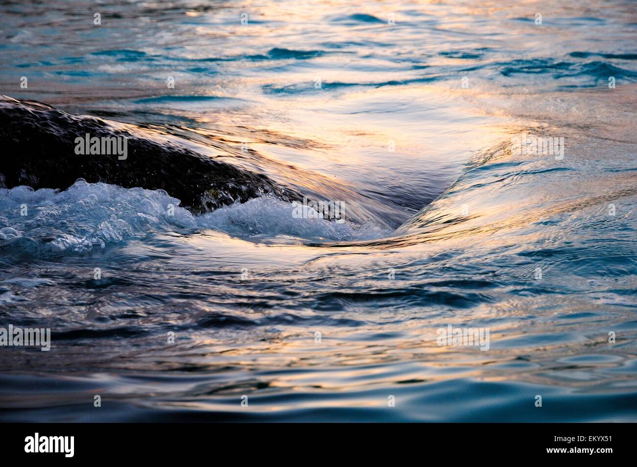 Wave breaker stone hi-res stock photography and images - Alamy