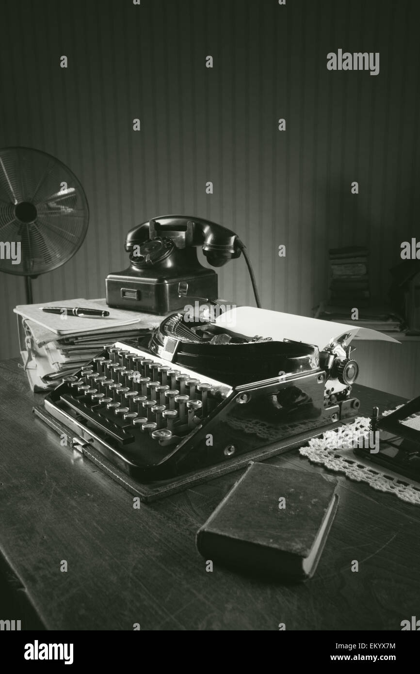 Old typewriter in a office Stock Photo - Alamy