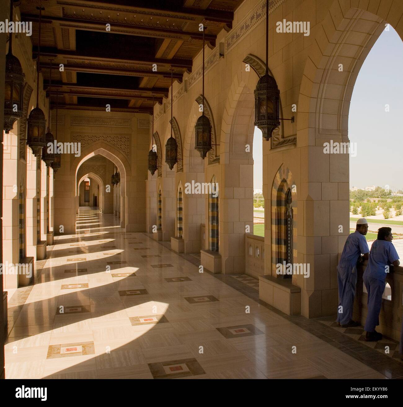 Oman muscat temple hi-res stock photography and images - Alamy