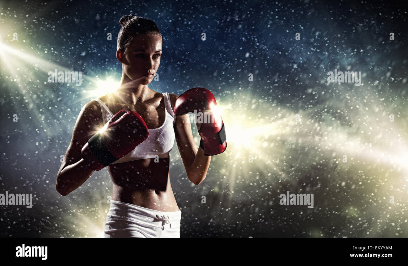 Young boxer woman Stock Photo - Alamy