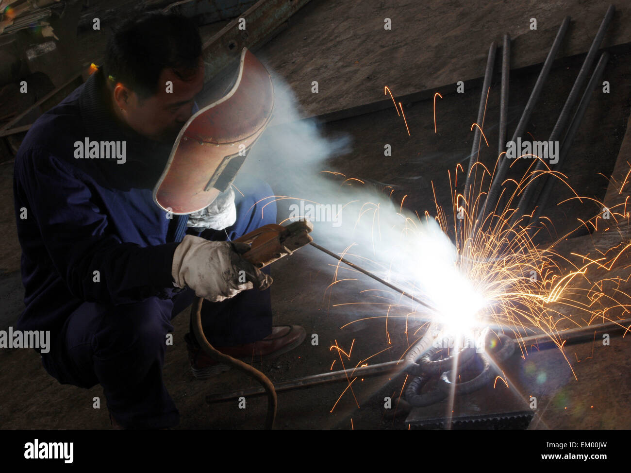 China print production line hi-res stock photography and images - Alamy
