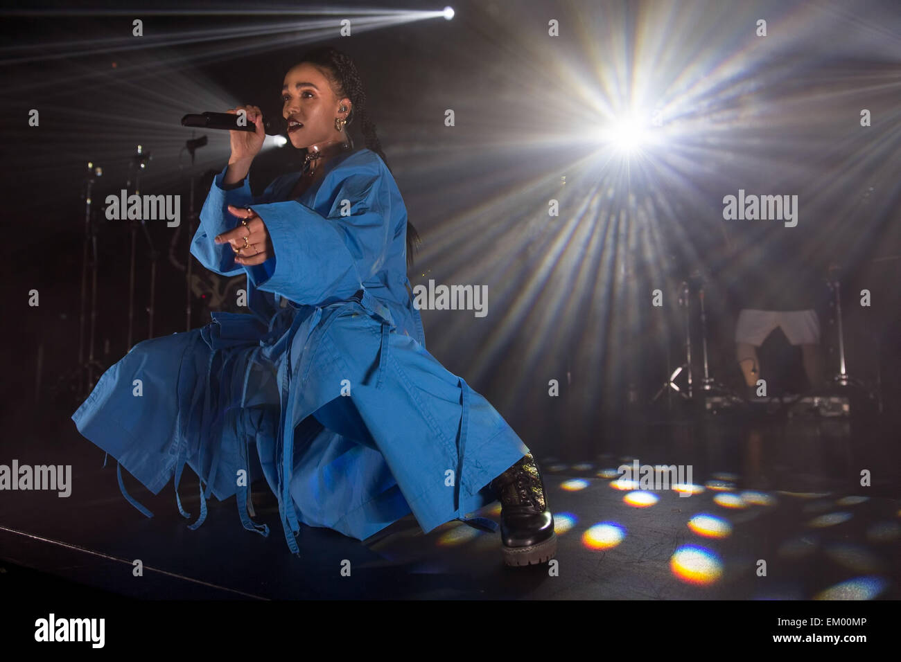 Los Angeles, California, USA. 14th Apr, 2015. Singer FKA TWIGS performs ...