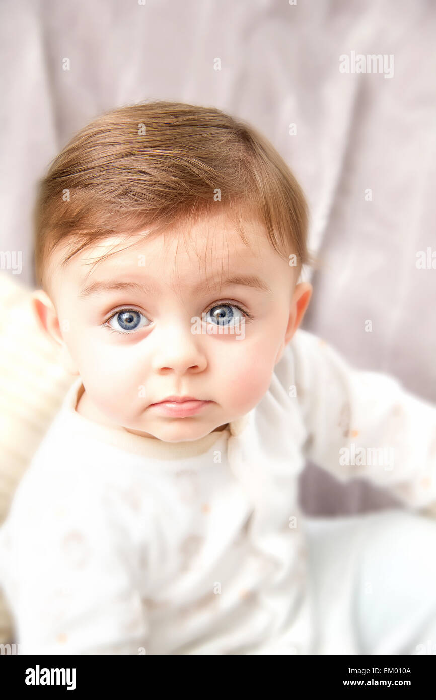 Staring at baby hi-res stock photography and images - Alamy