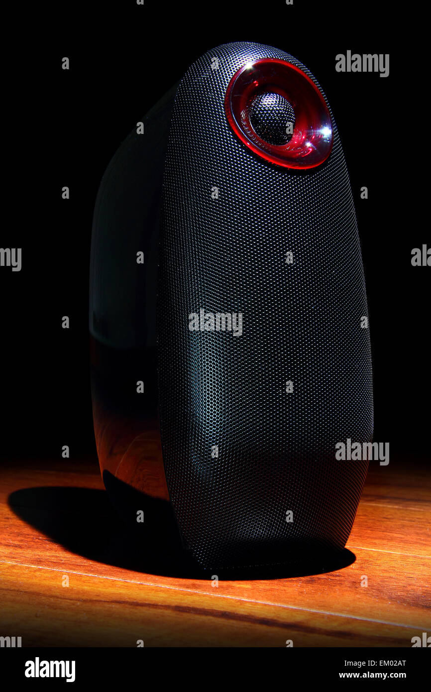 One wooden sound speaker hi-res stock photography and images - Alamy