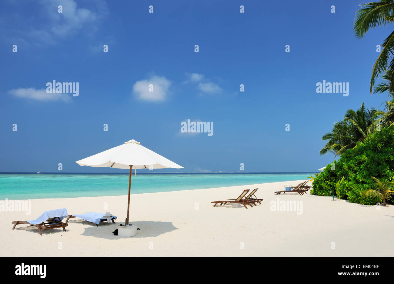 Beautiful beach at Maldives Stock Photo - Alamy