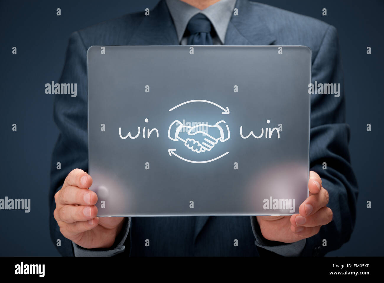 Win-win partnership strategy concept. Businessman with drawn win-win ...