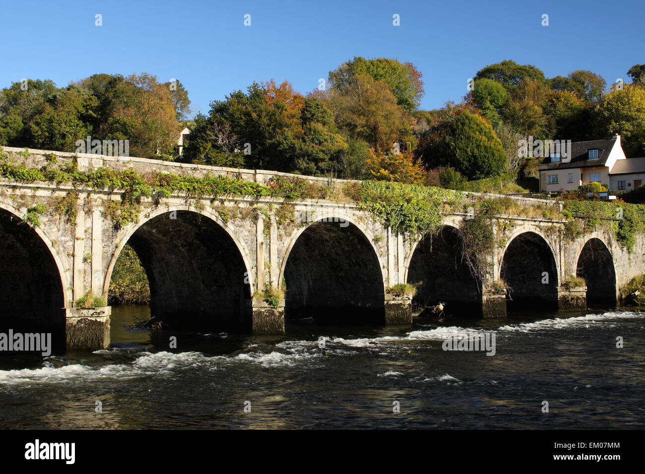Bridge Inistioge Kilkenny Ireland Stock Photos & Bridge Inistioge ...
