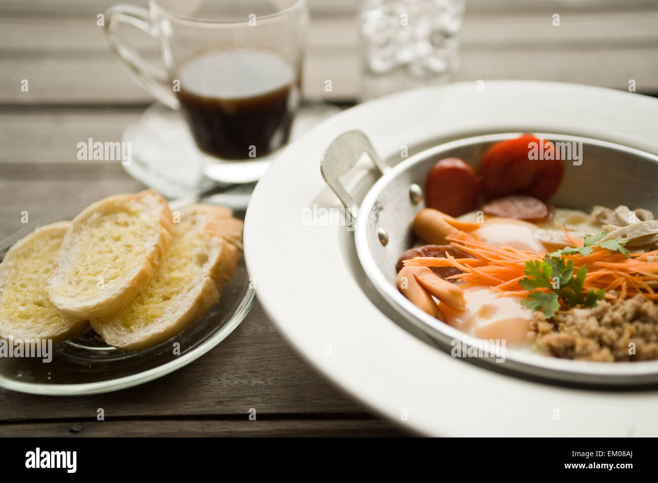 Indo chinese plate hi-res stock photography and images - Alamy