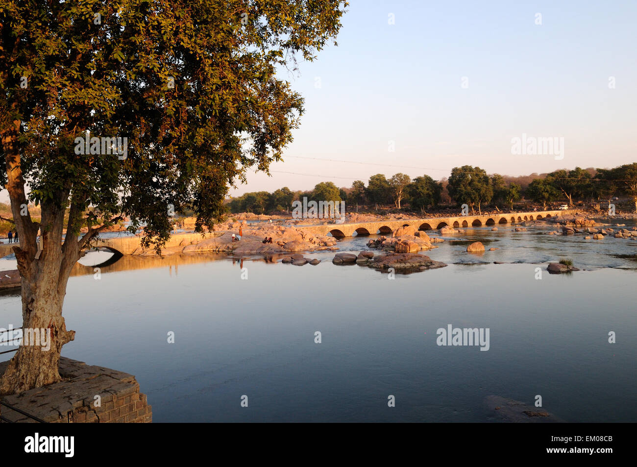 Orchha India River High Resolution Stock Photography and Images - Alamy