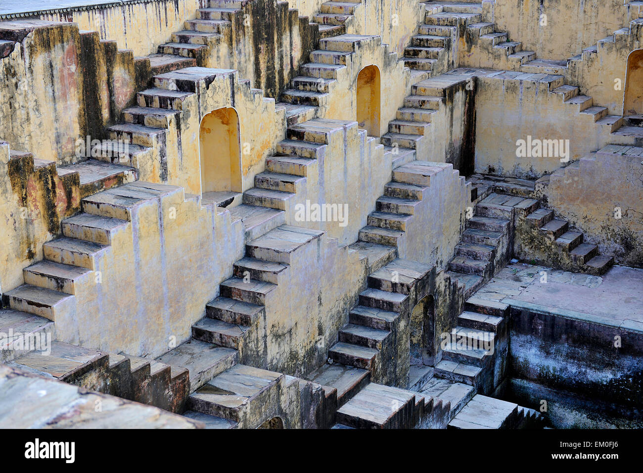 Panna Meena ka Kund, Step Well (or Stepwell), near the Anokhi Museum ...