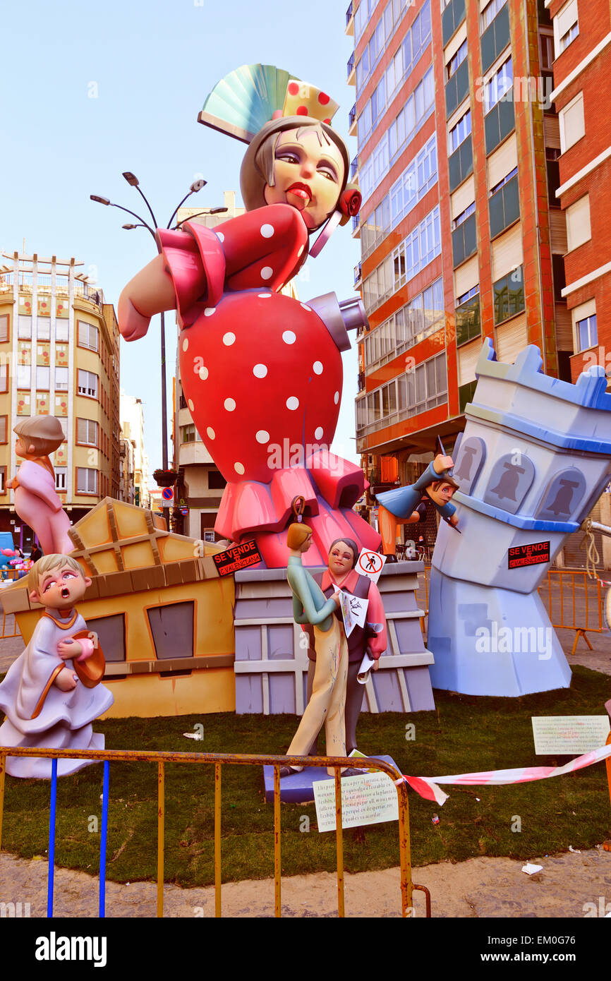 Giant festival puppets spain hi-res stock photography and images - Alamy