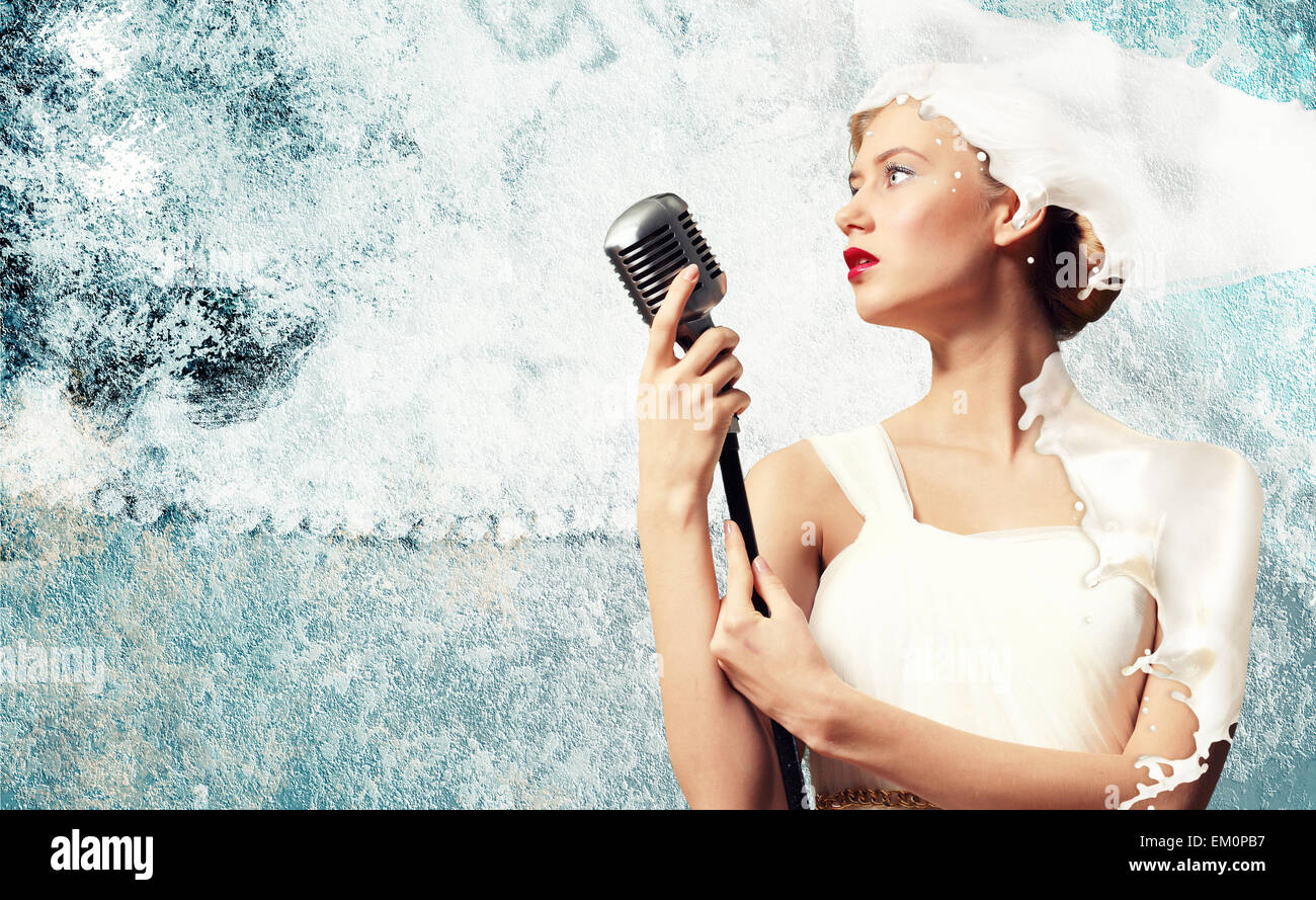 Image of female singer Stock Photo - Alamy